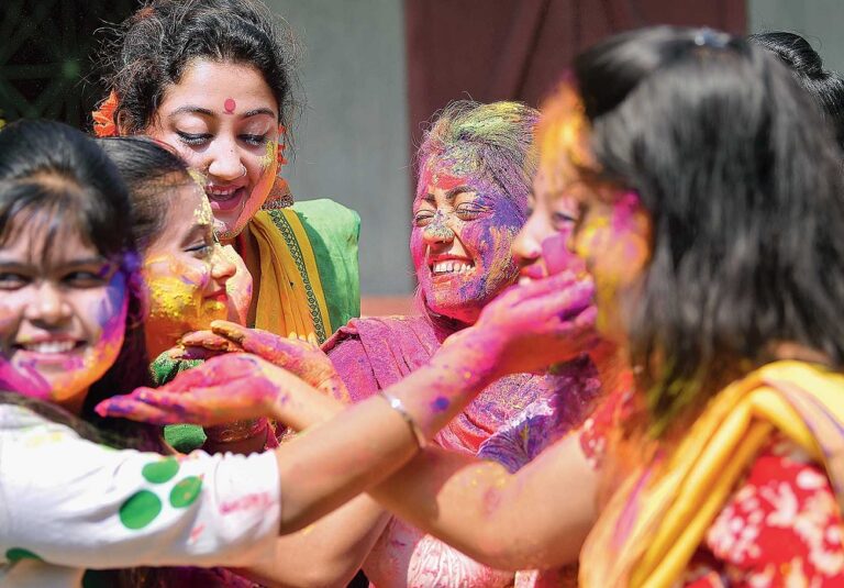 12 Different Types Of Holi Celebration In India - Unique Ways