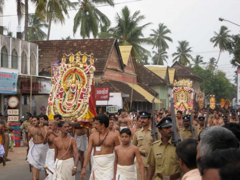 10 Most Famous Festivals of Kerala - Fairs, Culture, Ritual
